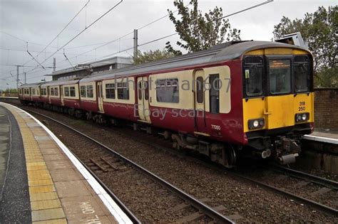 Class 318 318250 3 Car Emu In Sr Carmine And Cream At Patick £0 75 Picclick Uk