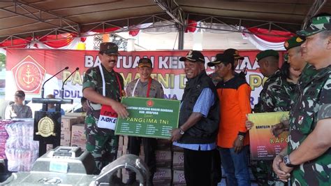 Panglima Dan Kapolri Tinjau Korban Banjir Bandang Papua Today