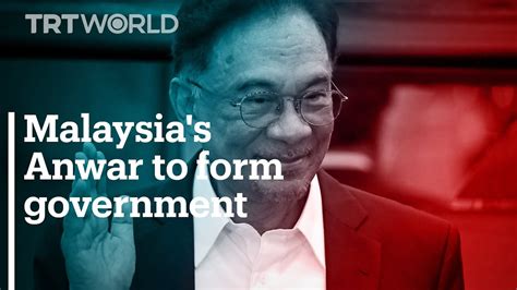 Malaysias Anwar Says He Has Majority To Form Government World News