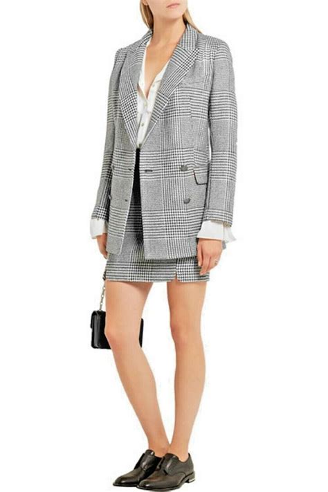 Tailleur Sexy Doccasion Plus Que 4 Exemplaires à 70