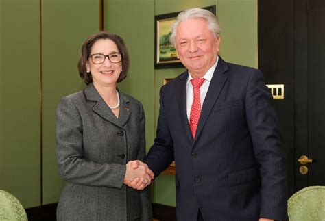 Michael Dale Butler On Linkedin Gmlrs Mfom Ergmlrs Prsm