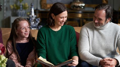 Премиера по Nova В Шотландия за Коледa Nova