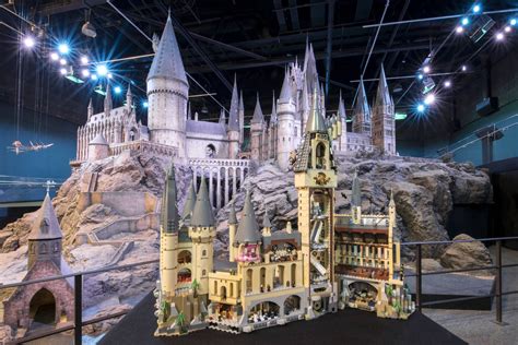 Lego Reveals Gigantic Microscale Hogwarts Castle Fbtb