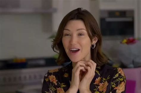 Jorginhos Fiancee Cat Harding Kicks Film Crew Out Of Her House So They