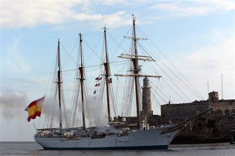 La Historia Del ‘juan Sebastián Elcano El Buque Más Conocido De La Armada Donde Se Forman Los