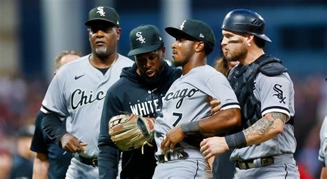 Tim Anderson Stumbling Terribly After Being Kod By Jose Ramirez