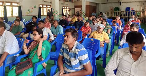 सरस्वती विद्या मंदिर मे अभिभावक सम्मेलन का आयोजन।