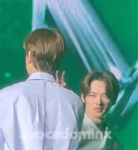 Tee 승밍 on Twitter 2min of the day