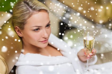 Premium Photo People Beauty Lifestyle Holidays And Relaxation