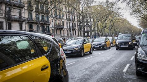 Un Hombre Muere Atropellado Por Un Taxi En Barcelona