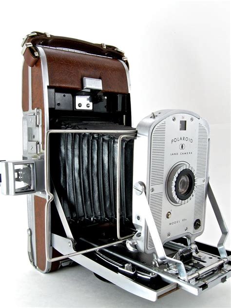 In 1949 The First Polaroid Camera Was Sold For 89 95 Michaelsusanno