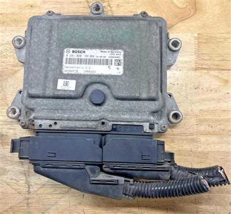 Kenworth Cummins Acm Def Ecm Urea Dosing Control Module Bosch