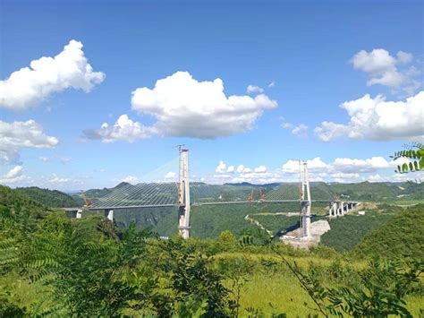 世界第一！刚刚，贵州又一座大桥合龙了！龙里峡谷工程