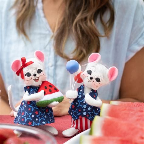6in Patriotic Balloon Mouse Annalee Dolls