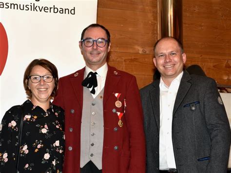 Silber und Gold für verdienstvolle Nüziger Musikanten Nüziders VOL AT