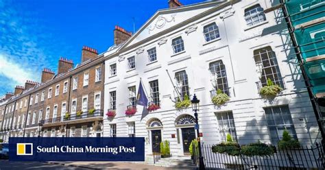 Beijings Top Envoy In Hong Kong Makes ‘solemn Representation To Uk Consul General In City Amid