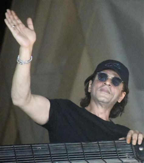 Shah Rukh Khan Waves At Fans Looking Uber Cool In Cap And Sunglasses On His Birthday Watch