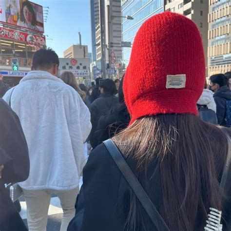 B 23 Bbi Threads Say More