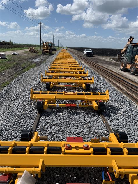 Nordco Mini Rail Train Relam