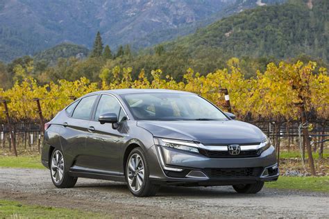 2020 Honda Clarity Plug In Hybrid Nets 47 Mile Ev Range Autoevolution