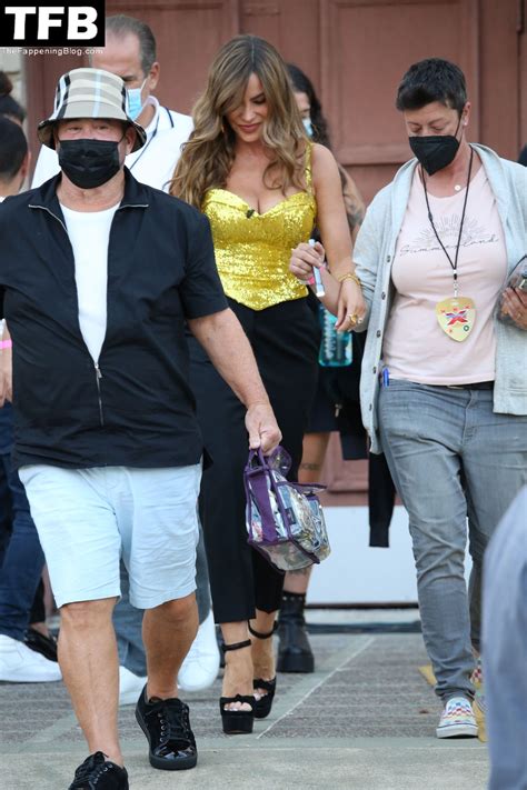 Sofia Vergara Is Pictured Leaving Work In Pasadena 26 Photos Onlyfans Leaked Nudes