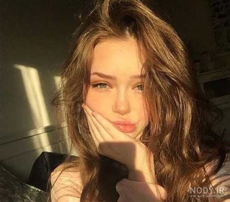 عکس دختر زیبا با موهای طلایی عکس نودی