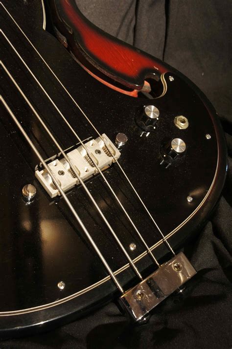 Ampeg Scroll Fretless Bass Aub 1 1967 Tune Your Sound