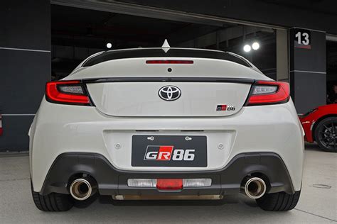 【試駕】其實開跑車不見得是奢侈的在那 — Toyota Gr86賽道初體驗 Carture 車勢文化