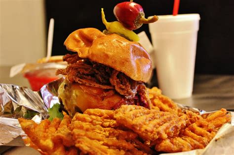 Rollin Smoke Barbeque Order Food Online 3359 Photos And 2858 Reviews