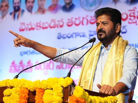 Tiger Shroff Surprises Dad Jackie Shroff During The Hunter Season 2