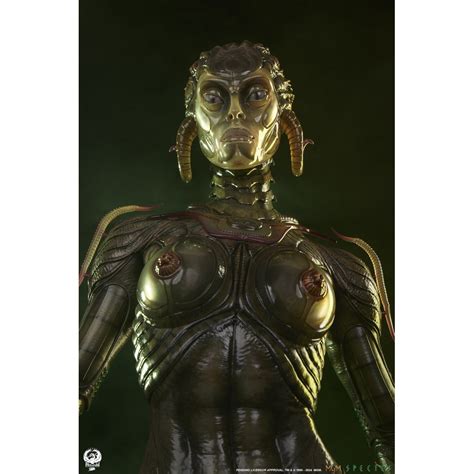 Species Species Sil 13 Scale Statue Eu