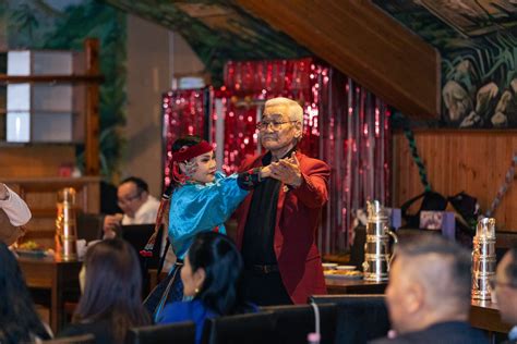 Улсын Драмын Эрдмийн Театр Улсын Драмын Эрдмийн Театр