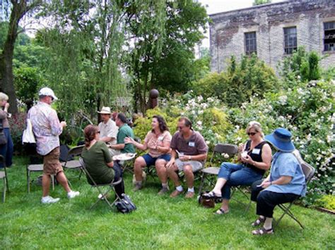 12 Bones Lunch At Curve Studios