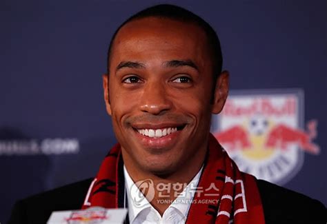앙리 프랑스축구대표 은퇴