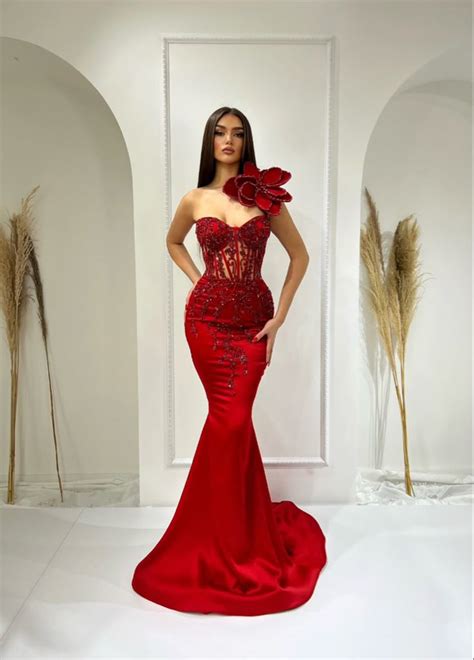 Pin De Meme Uche En Dresses En Vestidos De Baile Rojos Vestidos De Noche Elegante