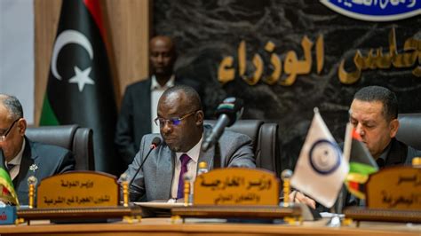 ليبيا الحكومة المنبثقة عن البرلمان تعيد النظر في قوانين الهجرة غير