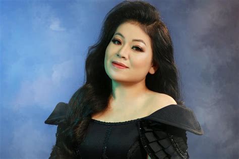 Lessons From Singer Anh Tho