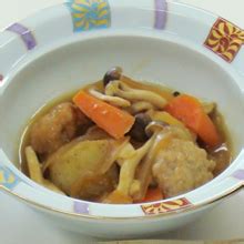 ダシのフタバ 365日メニューじゃが芋と肉団子の煮物