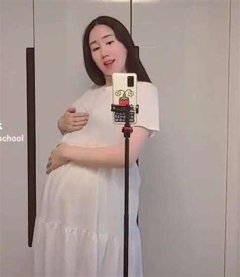 18주차에 82kg↑ 황신영 세쌍둥이 D라인에 감당 안되나 벌써 스포츠조선