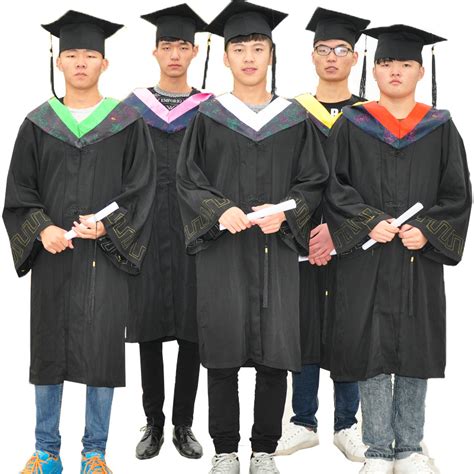 院长学士服毕业典礼授穿的衣服学士服大山谷图库