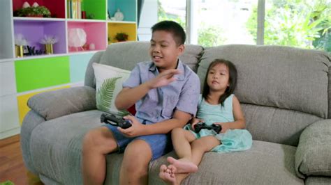 3500 Brother Sister Couch Stock Videos And Royalty Free Footage Istock