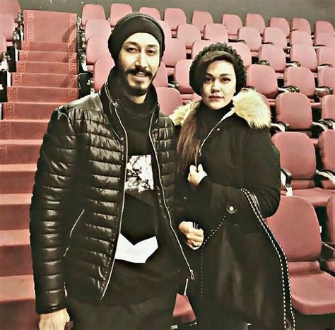 اولین عکس از همسر شیک و قد بلند بهرام افشاری آقای بازیگر کمی قد بلندتر