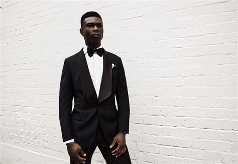 A Complete Guide To Buying A Tuxedo Man Of Many