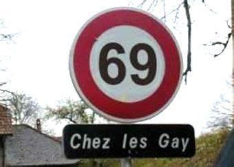 69 Chez Les Gay