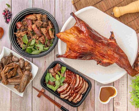 揪醬鴨 光華店 一鴨三吃烤鴨莊的菜單和價目表 三重外送 Uber Eats