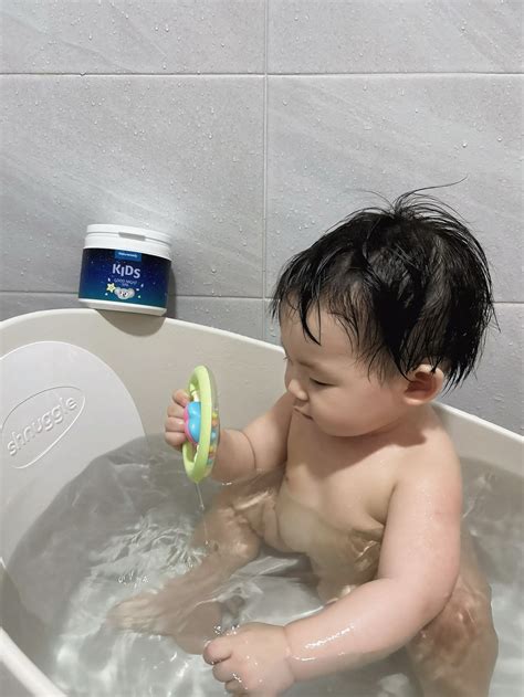 원우진 띠용이네 🩵🩷🐬🍭 제품제공 네젤귀26기우진 우진이의 최애가 수딩스파였다면 엄마의 최애는 무엇일까요ˀ̣ 바로바로 네츄레메디 굿나잇 통잠스파 우리 우진이 꿀잠템