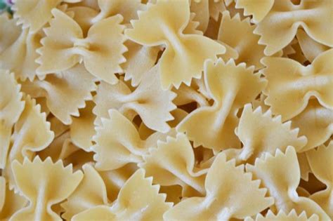 Какие макароны лучше использовать для супа или салата, а какие – к мясу ...