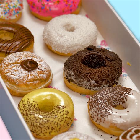 Graduation Donuts Box Daddy Donuts