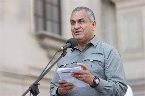 Vicente Romero Presenta Renuncia Al Cargo De Ministro Del Interior
