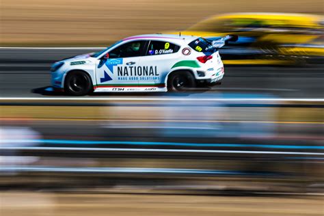 Dylan Okeeffe Completes Sunday Sweep With Race Three Win In Ipswich Touringcartimes